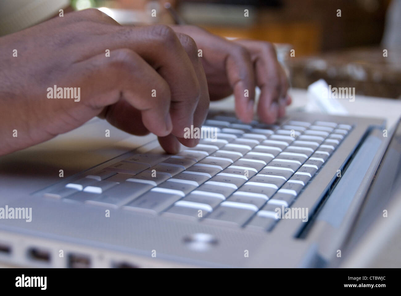 2000s computers hi-res stock photography and images - Alamy