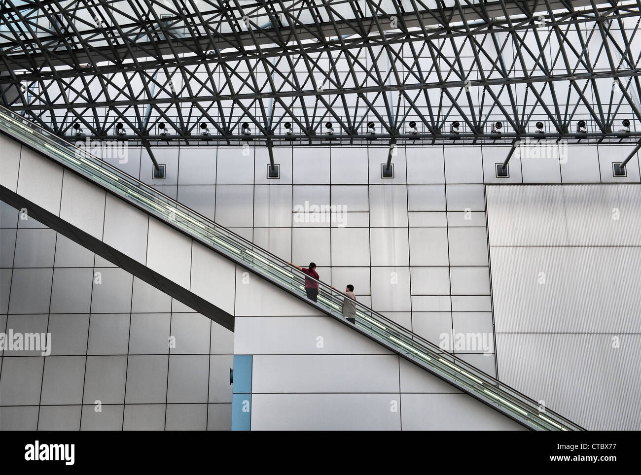 Escalator japan hi-res stock photography and images - Alamy