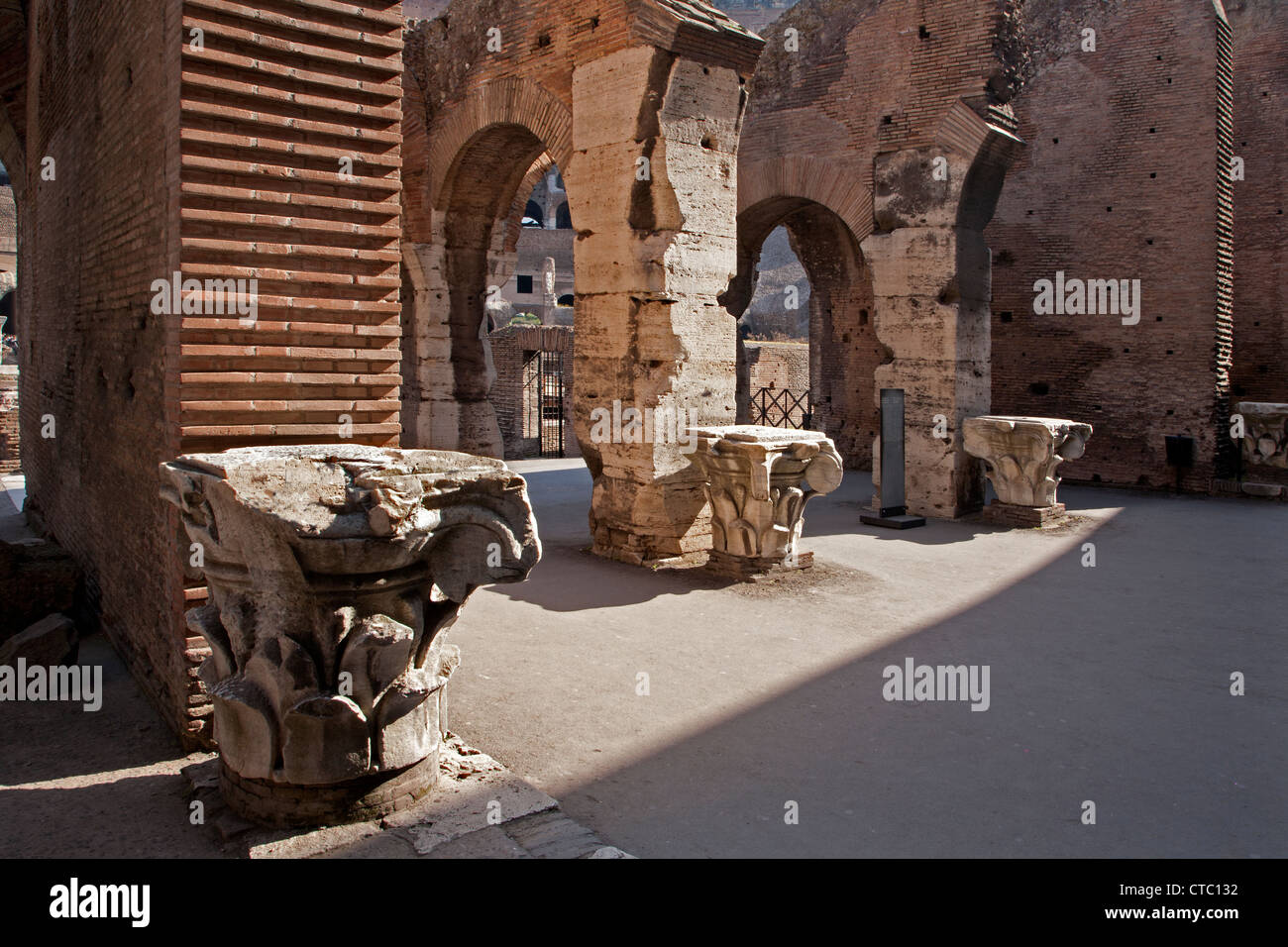 Colosseum rome interior column hi-res stock photography and images - Alamy