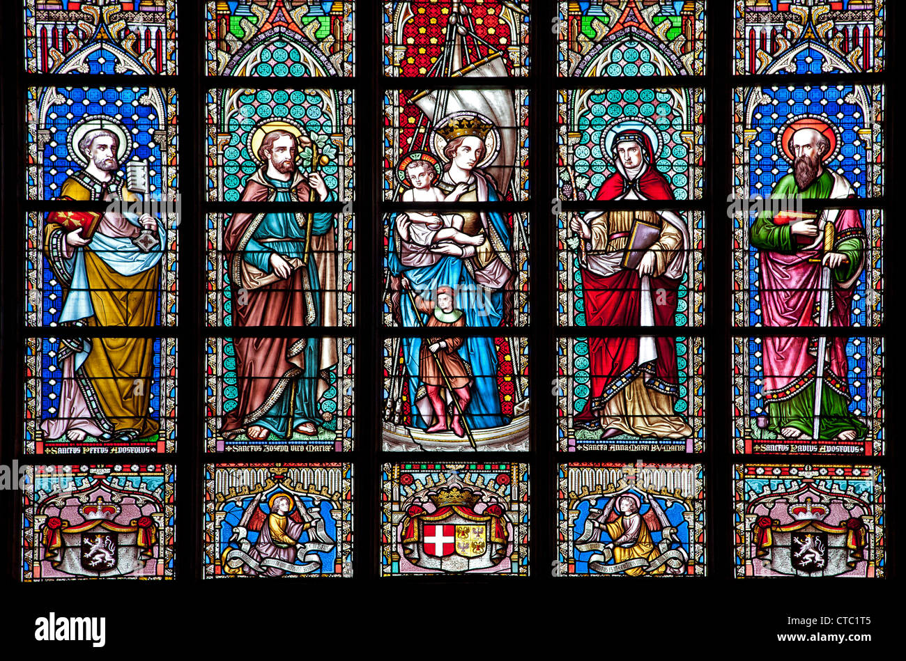 BRUSSELS - JUNE 22: Virgin Mary and saints from windowpane in gothic ...