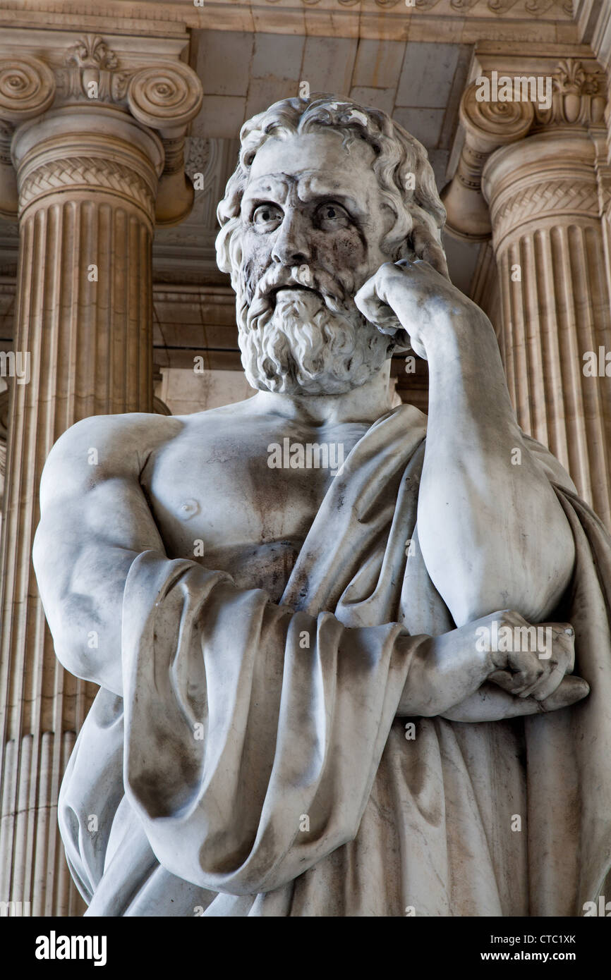 BRUSSELS - JUNE 22: Statue of Lycurgos ancient king of Sparta from ...
