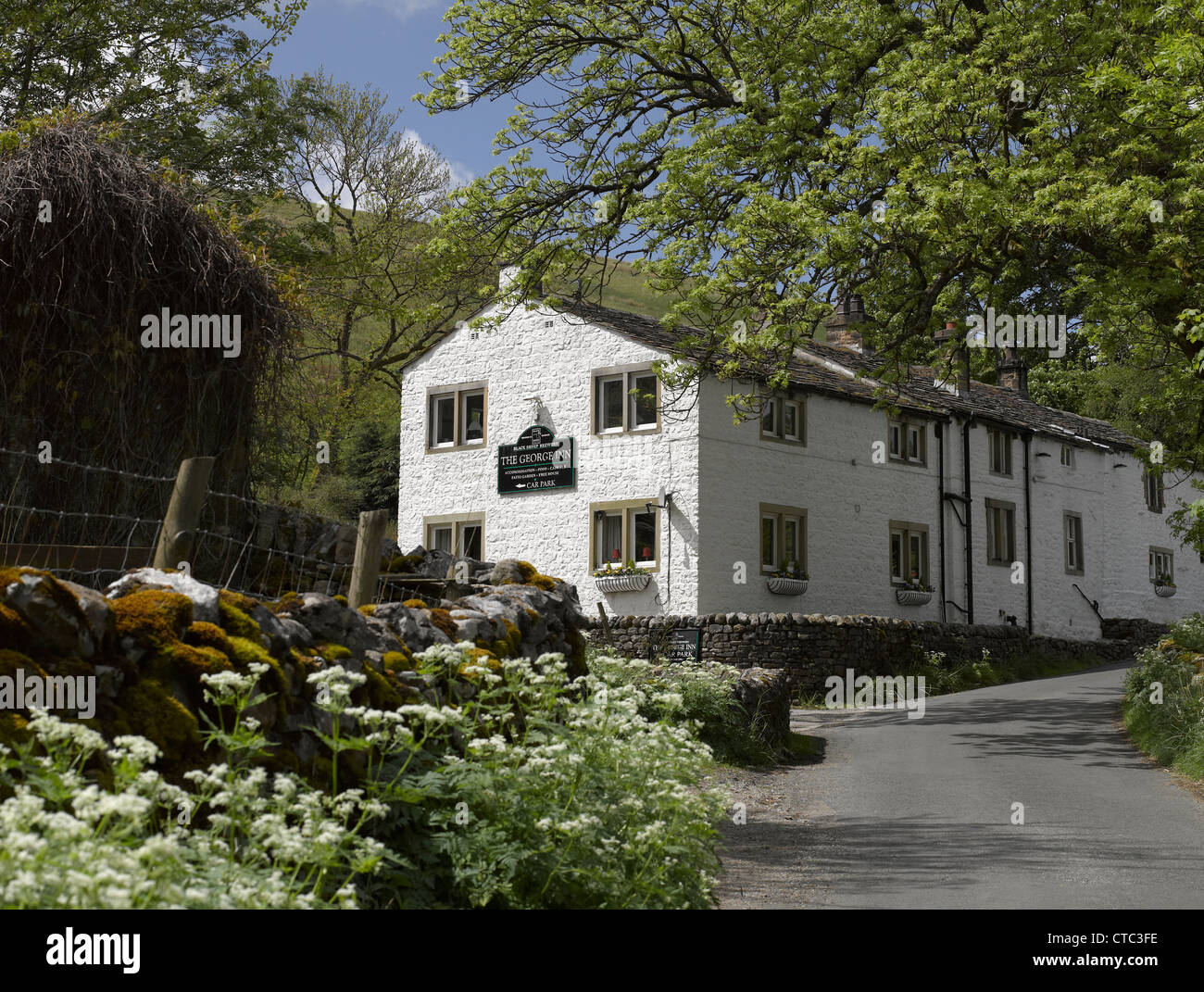 The George Inn village pub in summer Hubberholme Upper Wharfedale ...