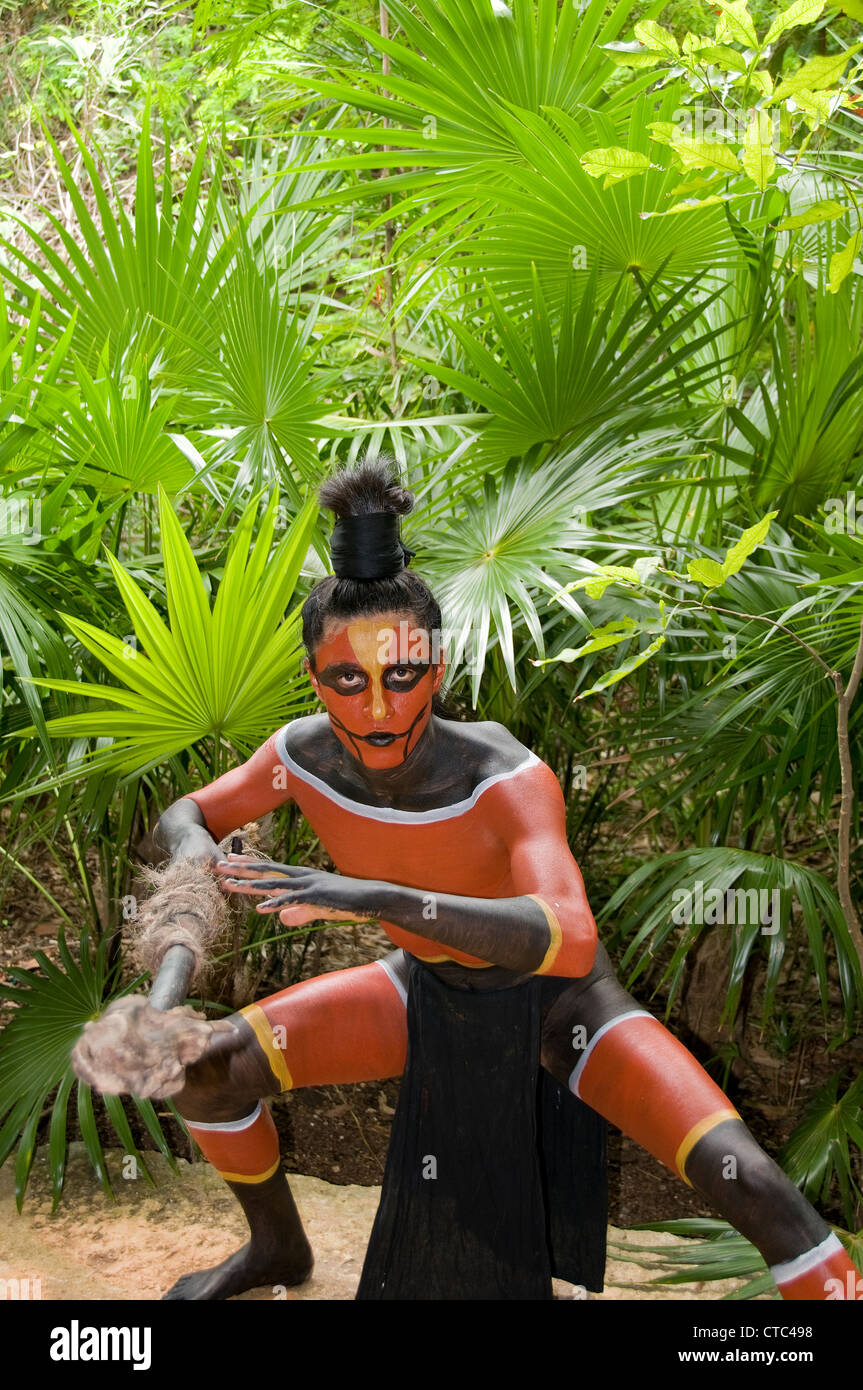 A Maya actor/dancer in Rattle Snake (Serpiente Casecabel) dress ...