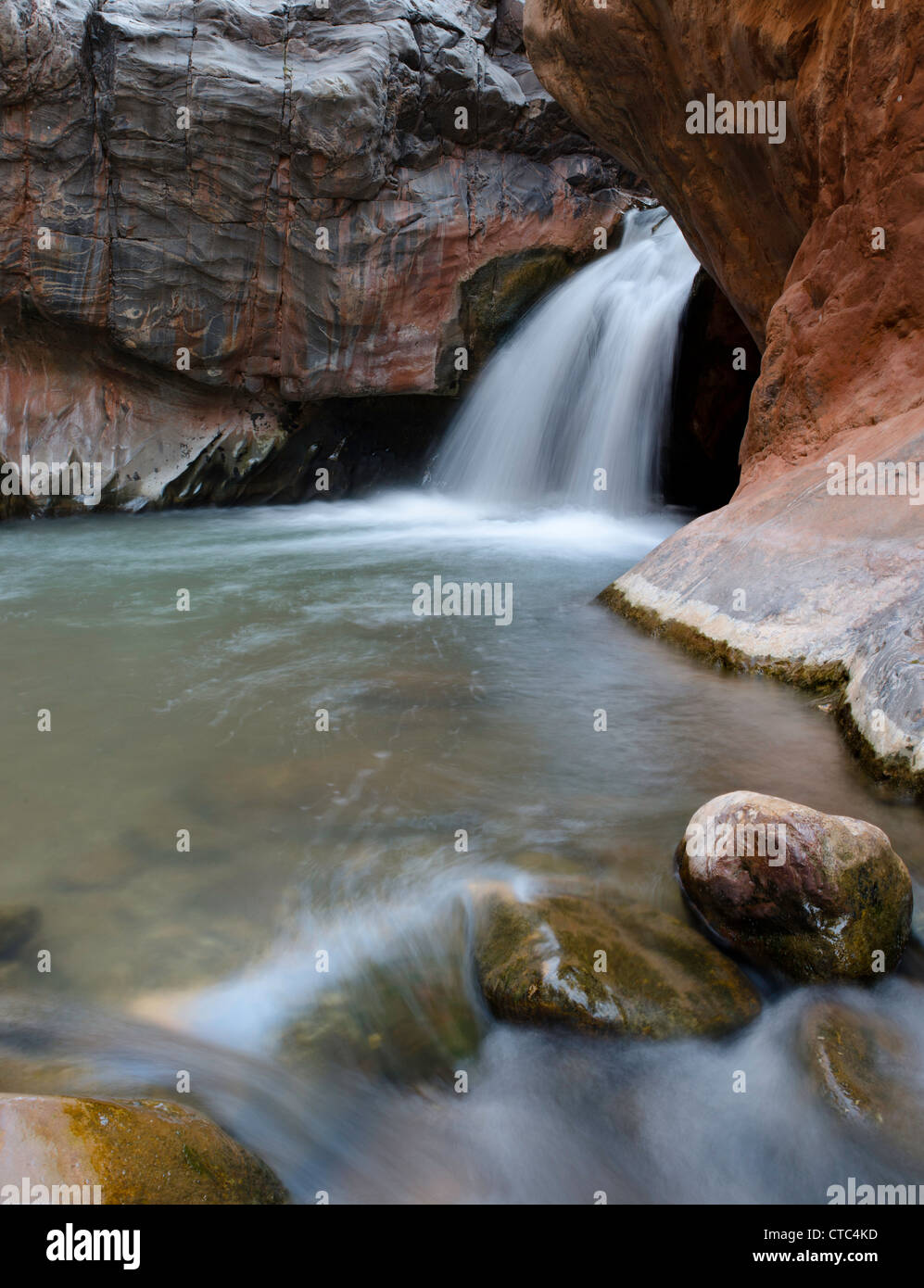 Shinumo Canyon Waterfall, Grand Canyon National Park Stock Photo - Alamy
