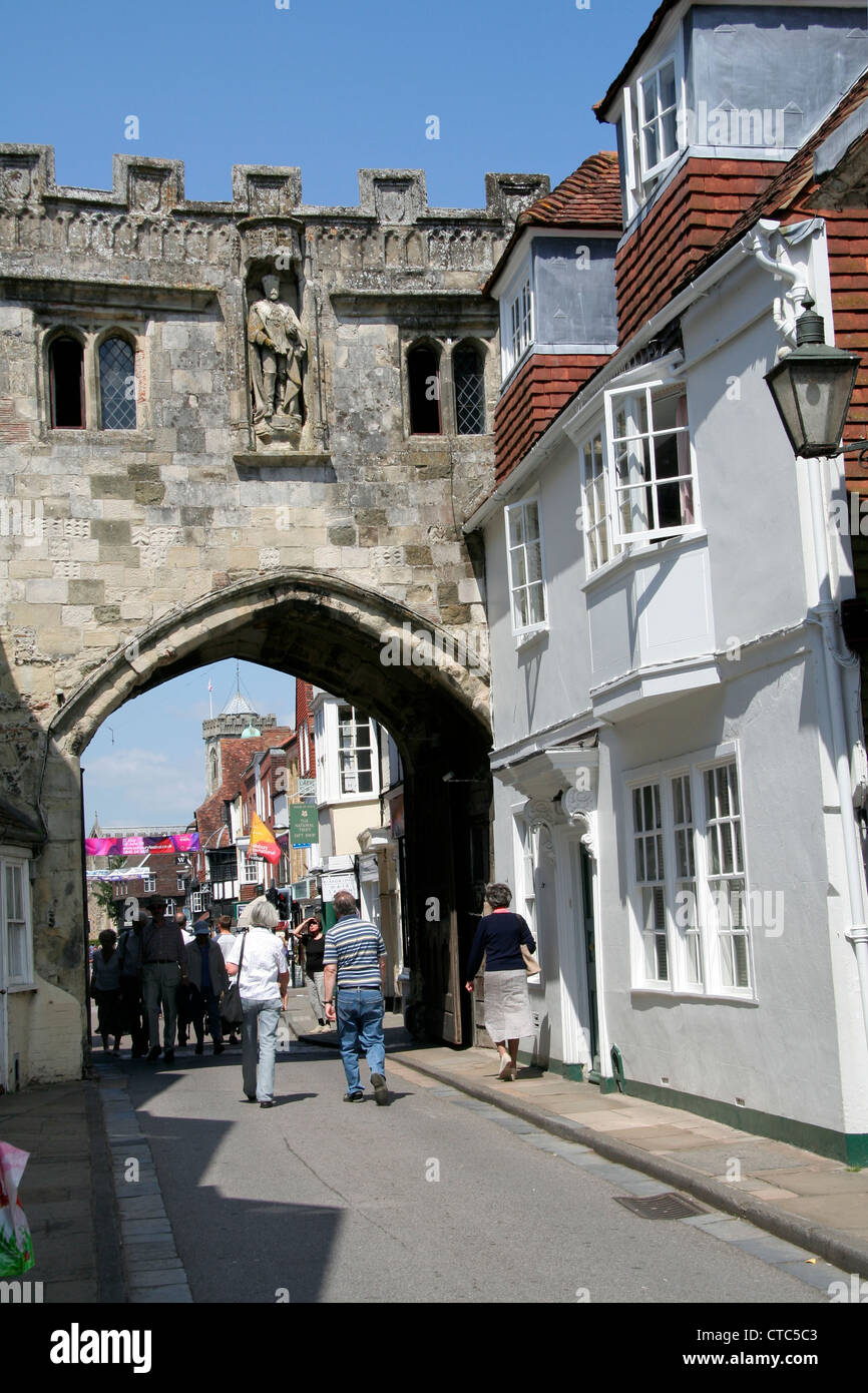 Cathedral gate salisbury hi-res stock photography and images - Alamy