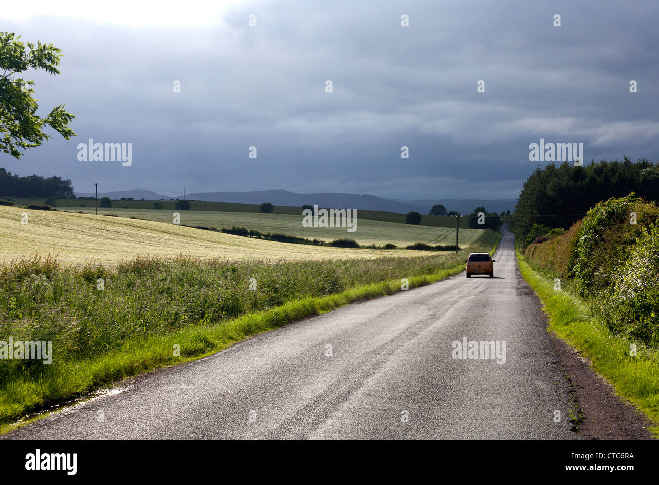Unsettled weather hi-res stock photography and images - Alamy