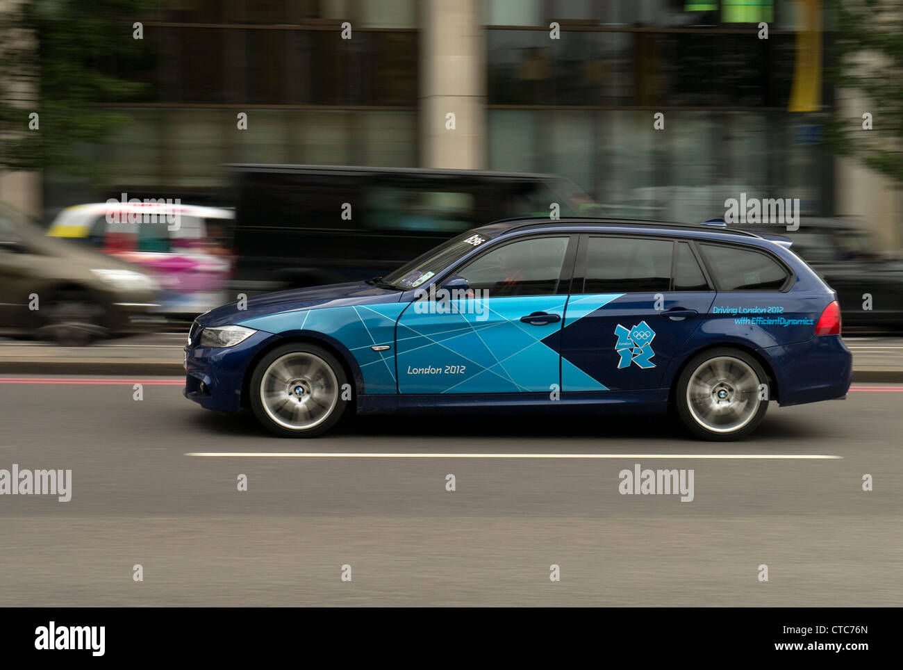 Estate car hi-res stock photography and images - Alamy