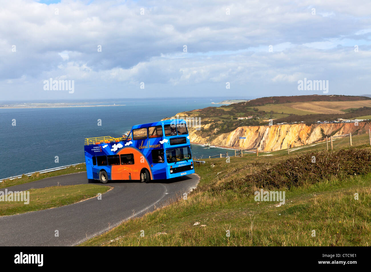 Isle of wight bus hi-res stock photography and images - Alamy