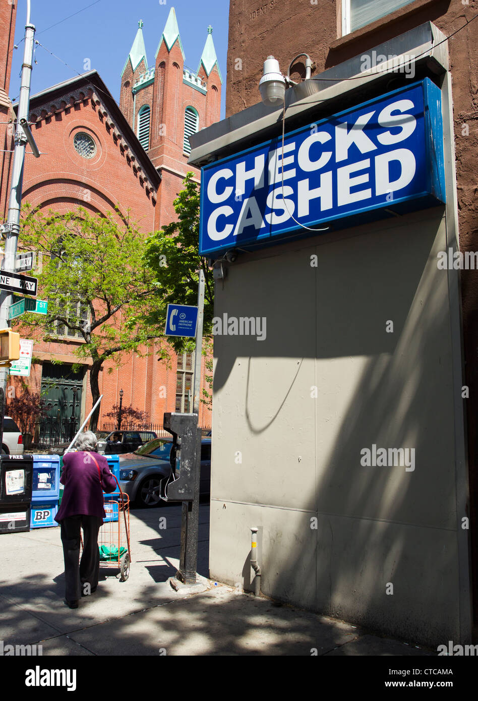 Checks cashed sign hi-res stock photography and images - Alamy