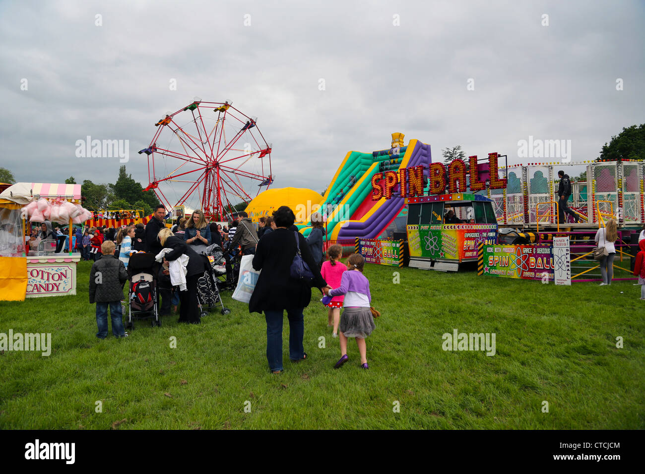 Cheam village hi-res stock photography and images - Alamy