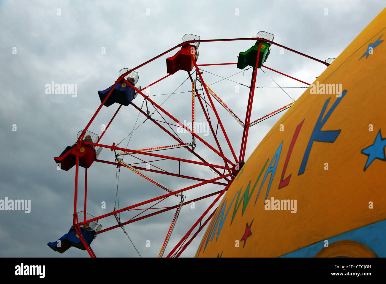 People On Ferris Wheel At Cheam Village Fair Surrey England Stock Photo ...