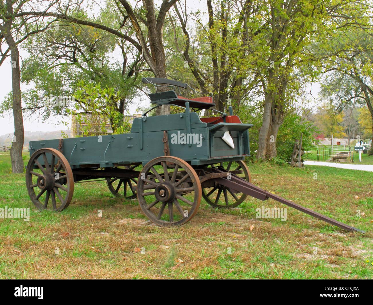 Farm wagon hi-res stock photography and images - Alamy