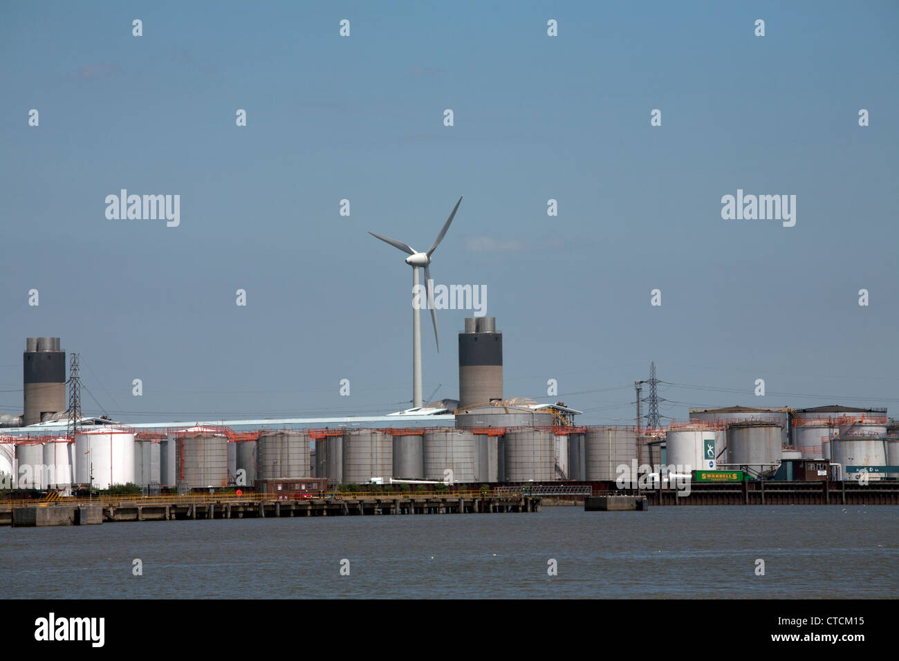 river thames newham london england Stock Photo - Alamy