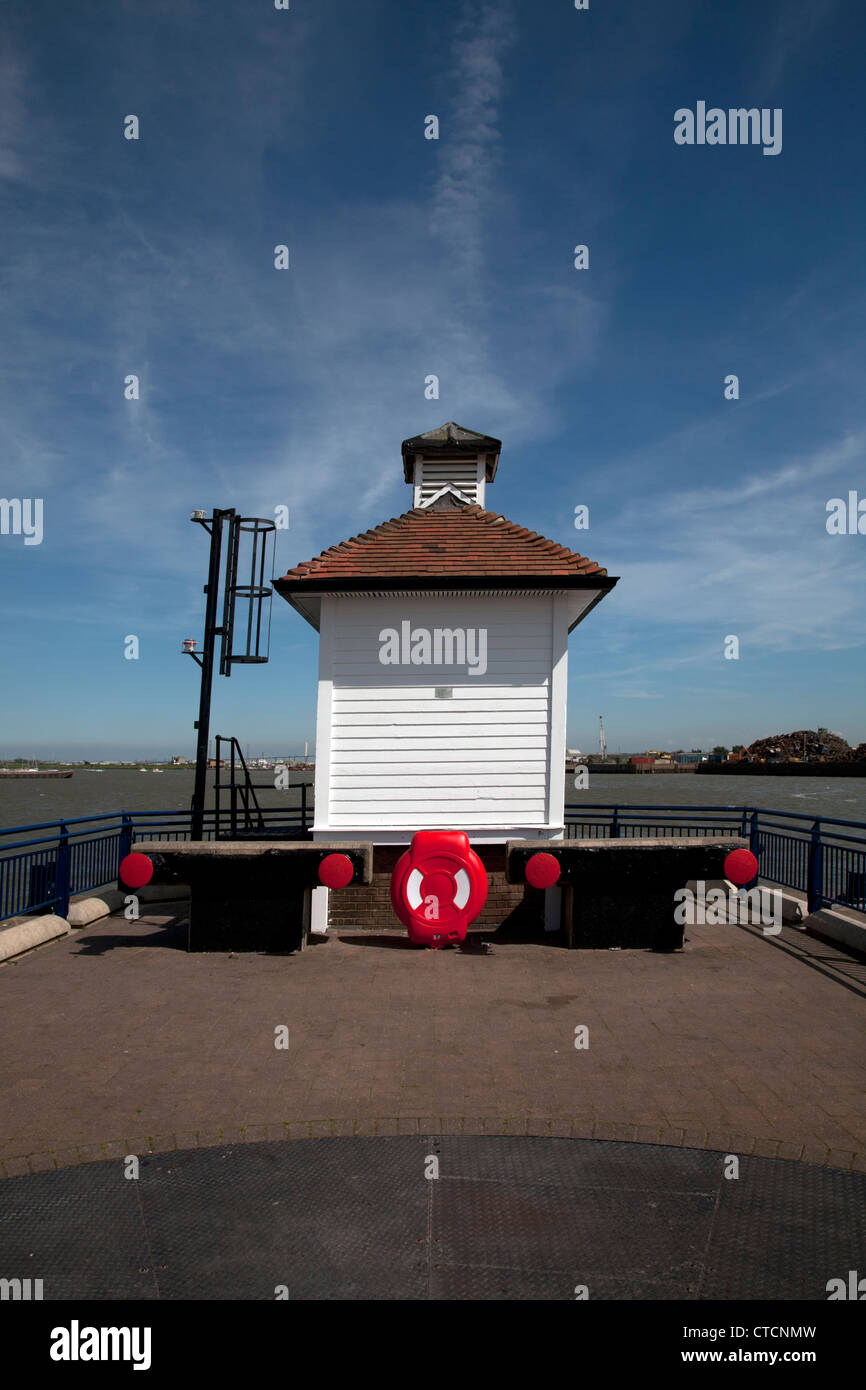 river thames erith london england Stock Photo - Alamy