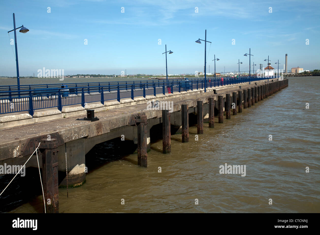 Erith pier hi-res stock photography and images - Alamy