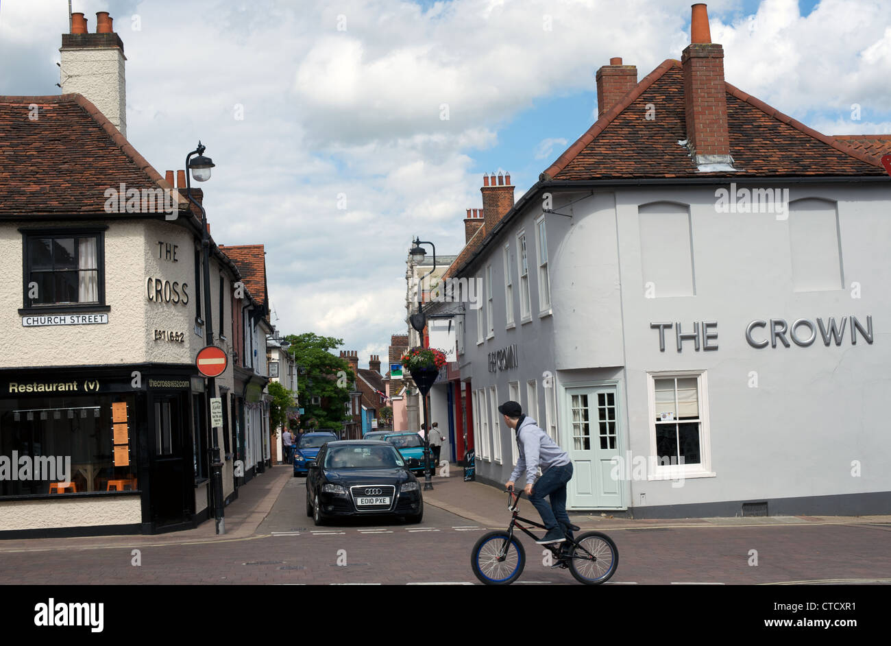 Woodbridge thoroughfare hi-res stock photography and images - Alamy