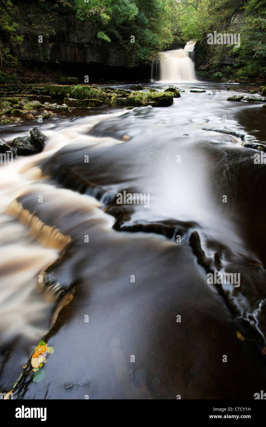 Cauldron falls west burton yorkshire hi-res stock photography and ...