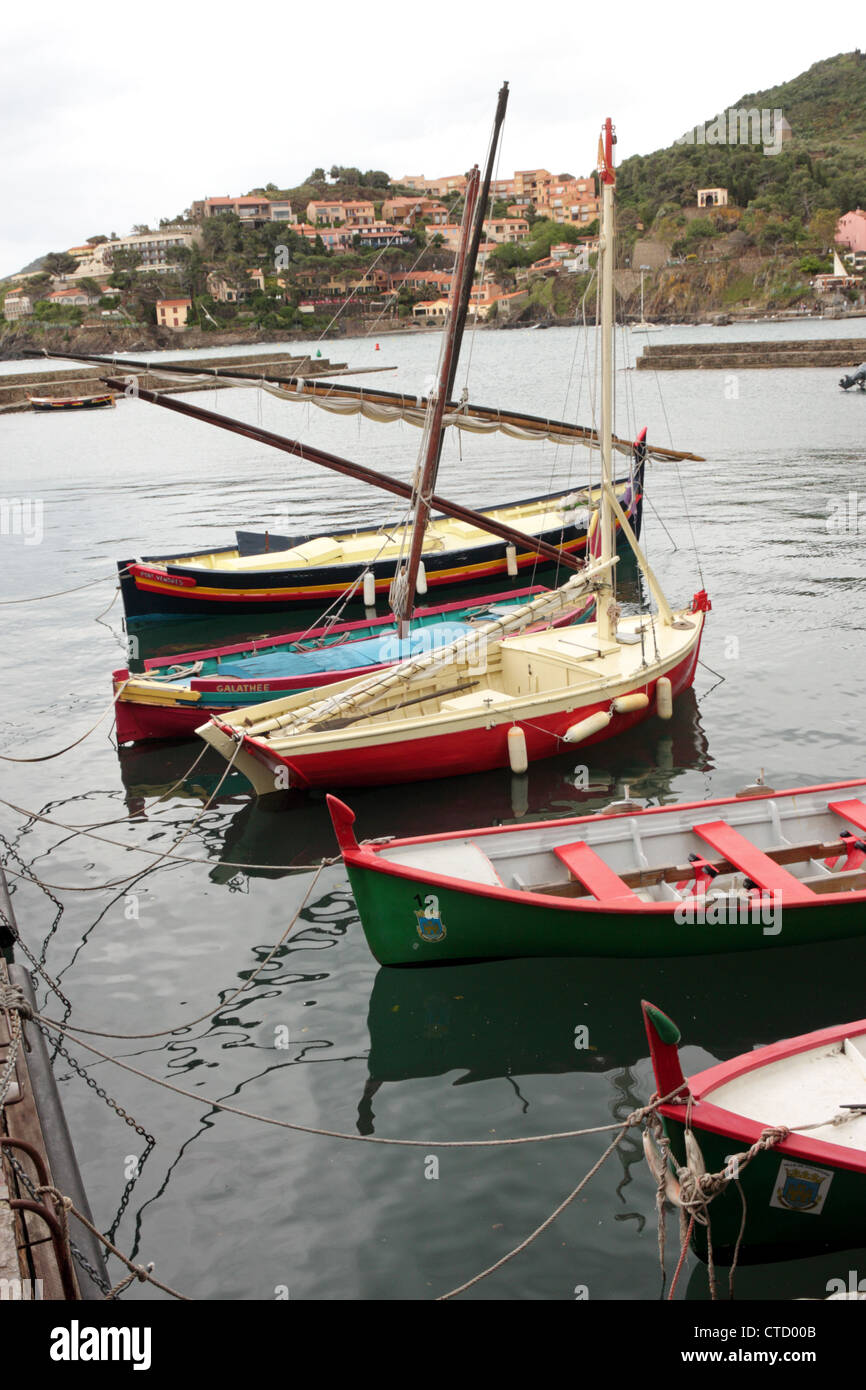 Fishing boats collioure hi-res stock photography and images - Alamy