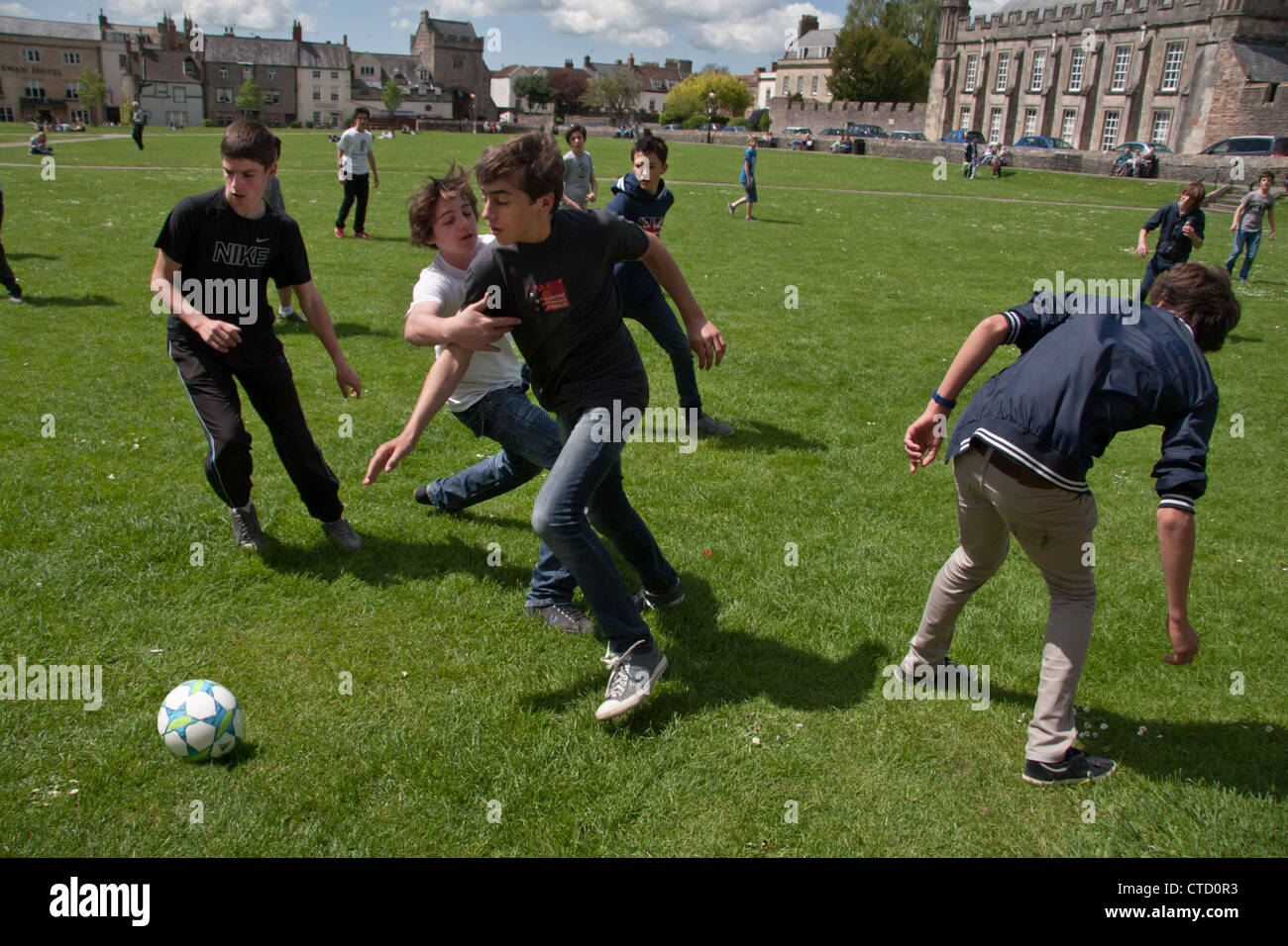 Football uk tackle hi-res stock photography and images - Alamy