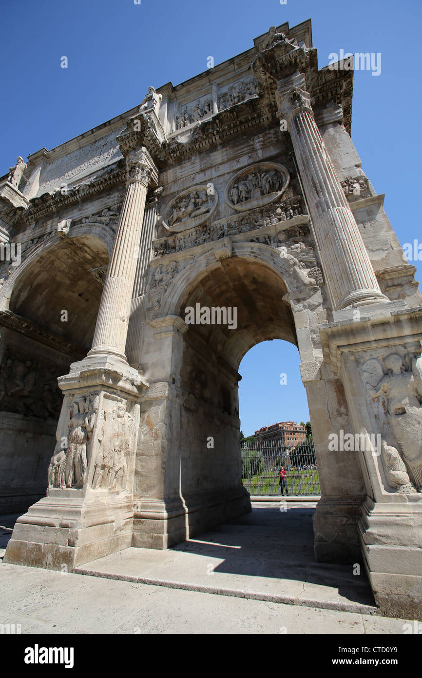 City of Rome, Italy. Low angled view of the Arch of Constantine south ...