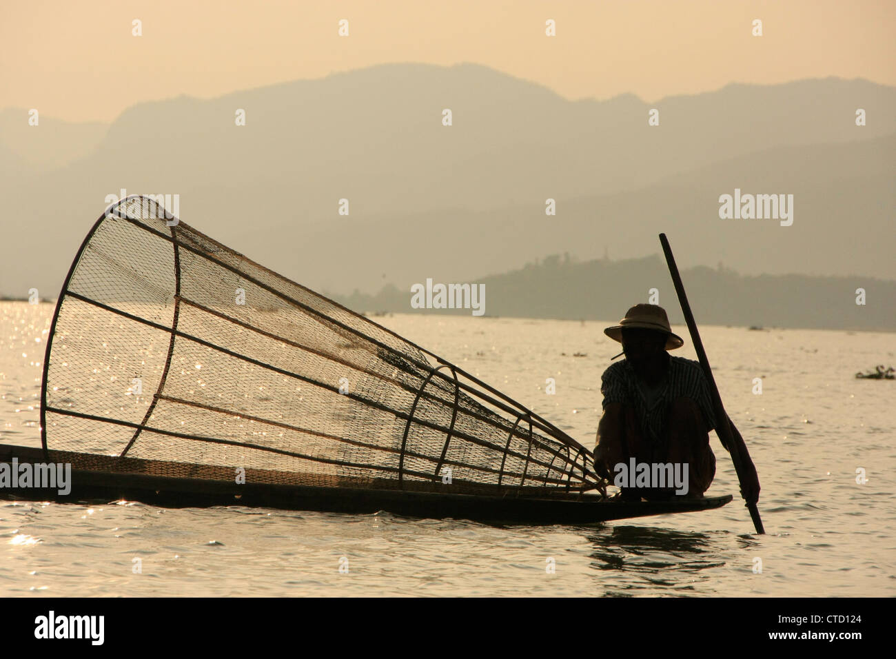 Inle lake fisherman at sunset, Shan state, Myanmar, Southeast Asia ...