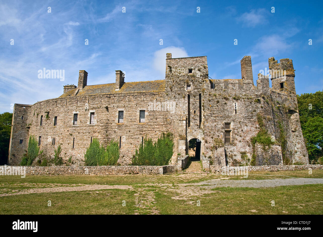 A medieval castle with strong wall in France Stock Photo - Alamy