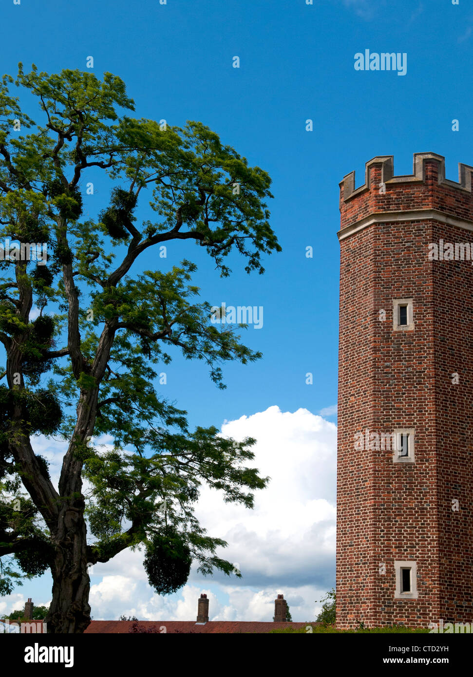 Turret of Hampton Court Palace in Middlesex, England Stock Photo - Alamy