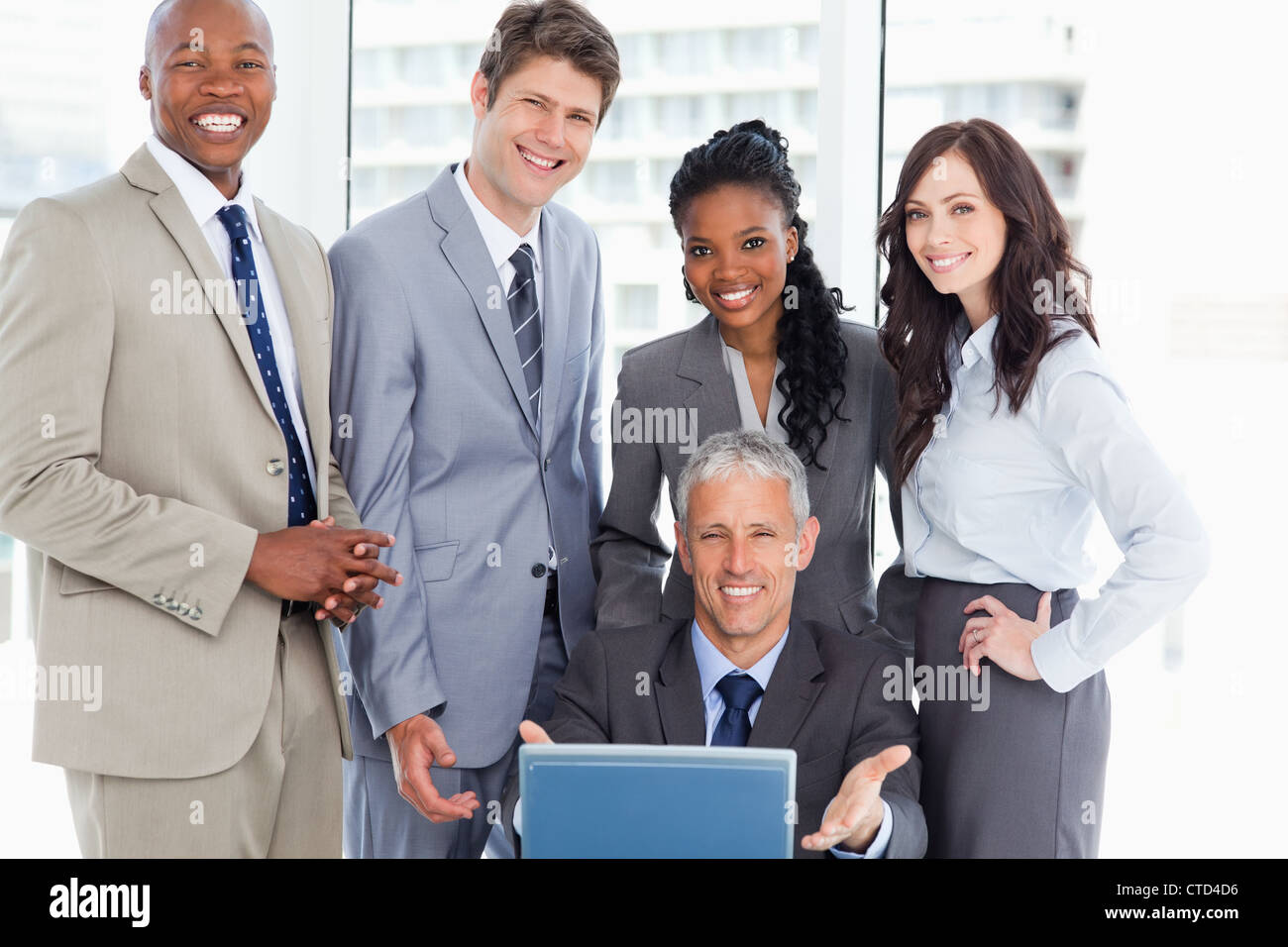 Black female director behind camera hi-res stock photography and images ...