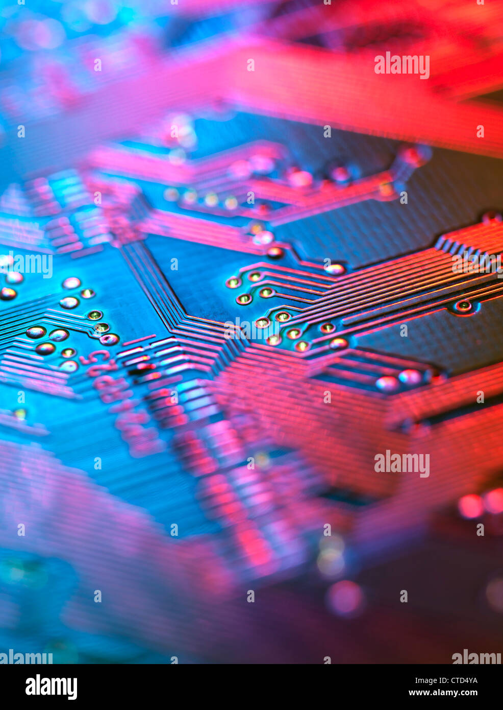 Connecting circuit boards hi-res stock photography and images - Alamy