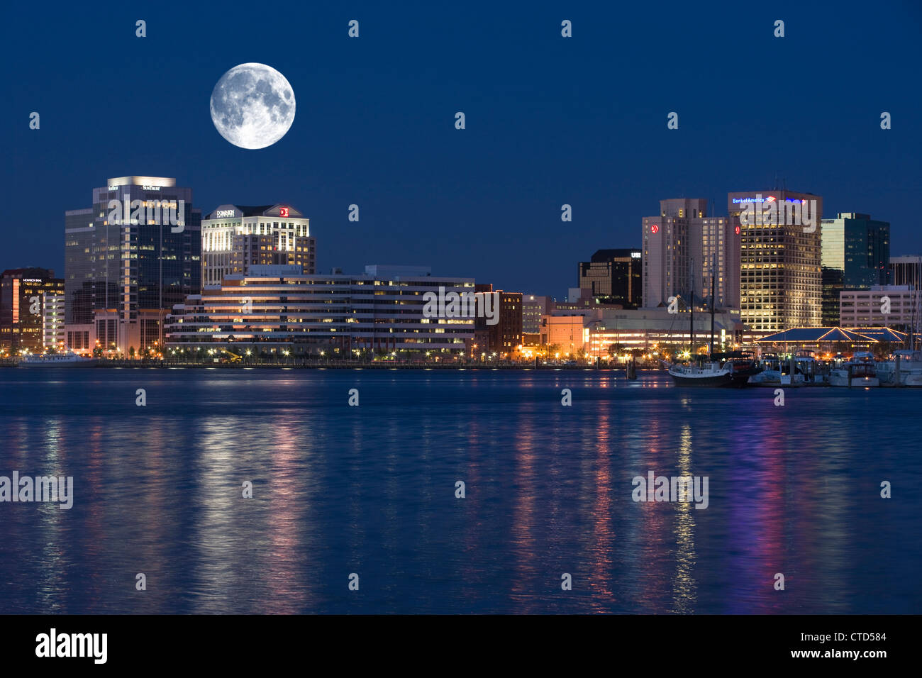 Norfolk Virginia Skyline High Resolution Stock Photography and Images ...