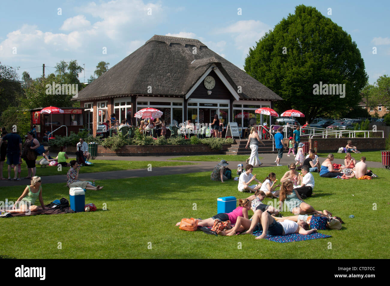Cafe st nicholas park hi-res stock photography and images - Alamy