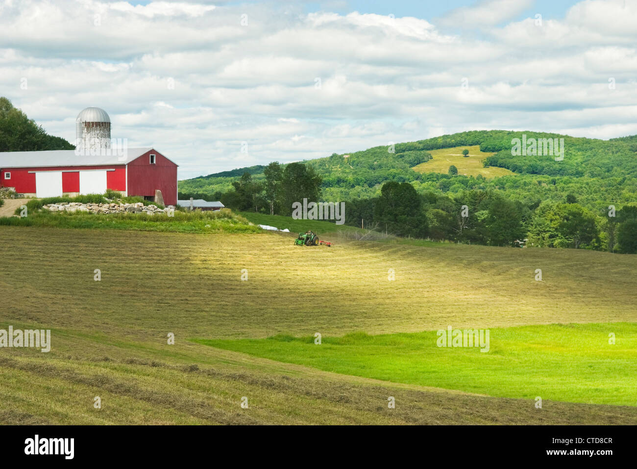 Maine farmland hi-res stock photography and images - Alamy