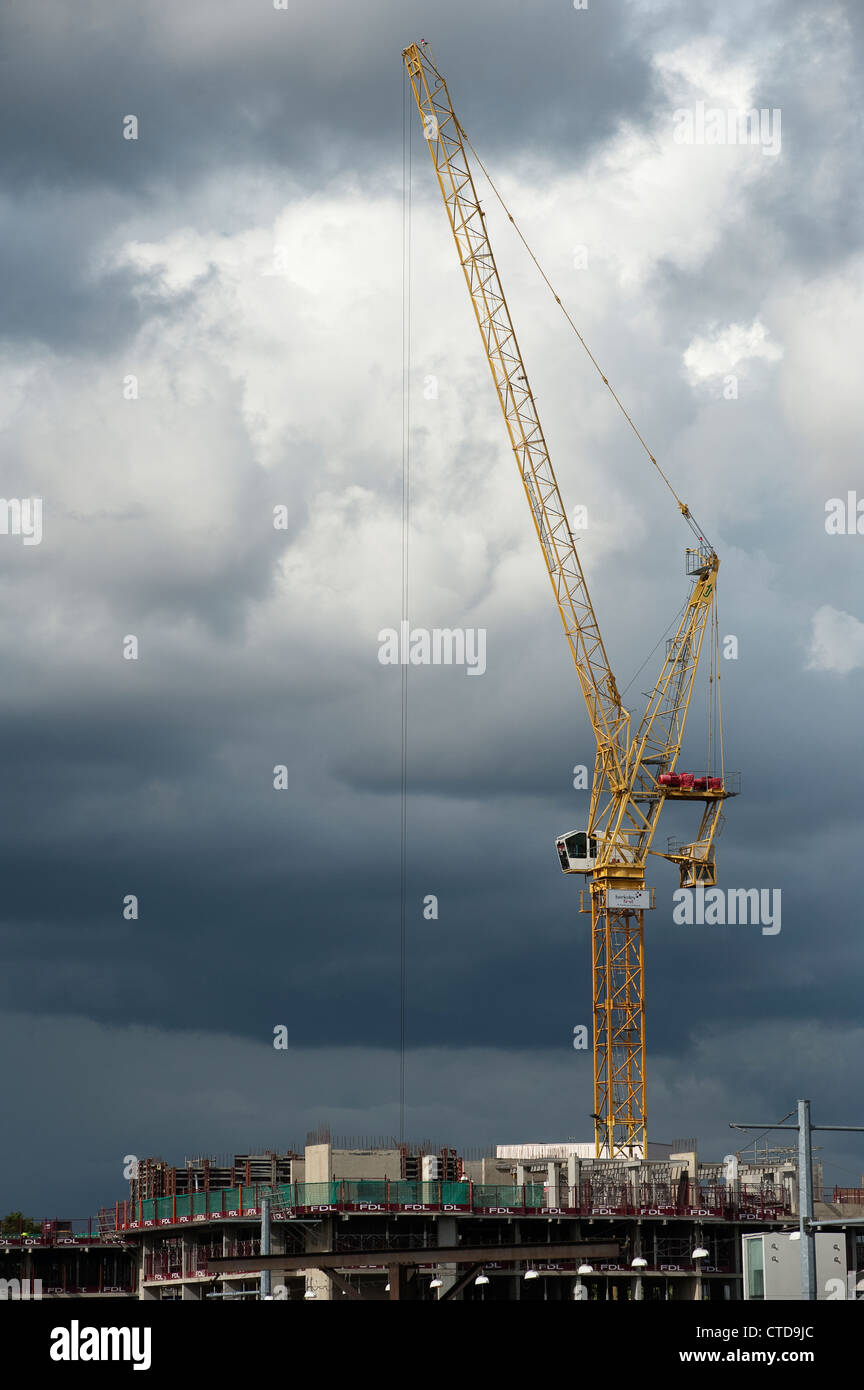 Large yellow crane hi-res stock photography and images - Alamy