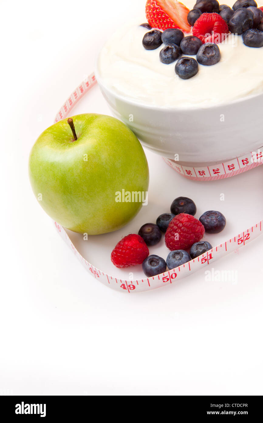 Apple and berries cream Stock Photo - Alamy