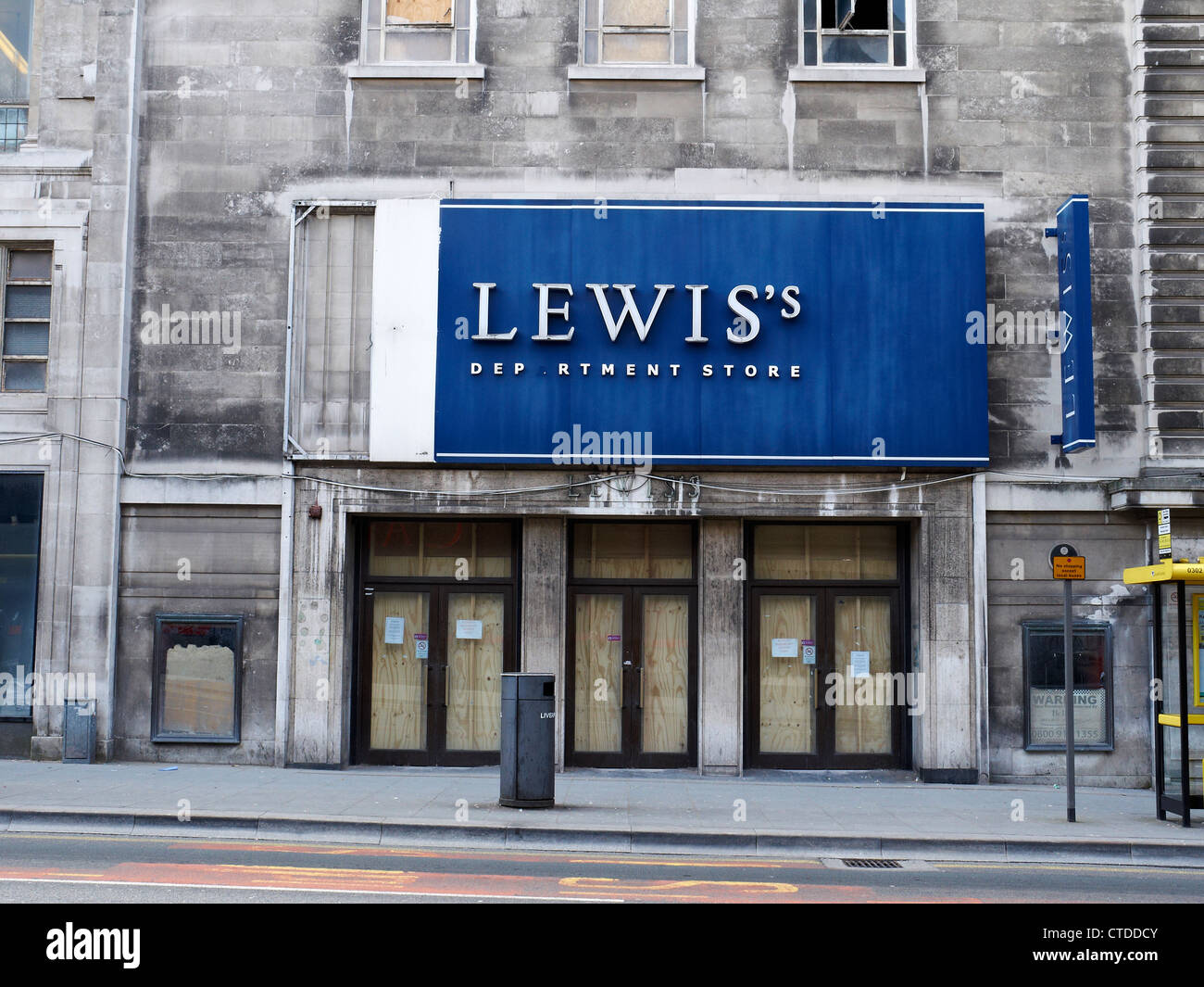 Lewiss department store hi-res stock photography and images - Alamy