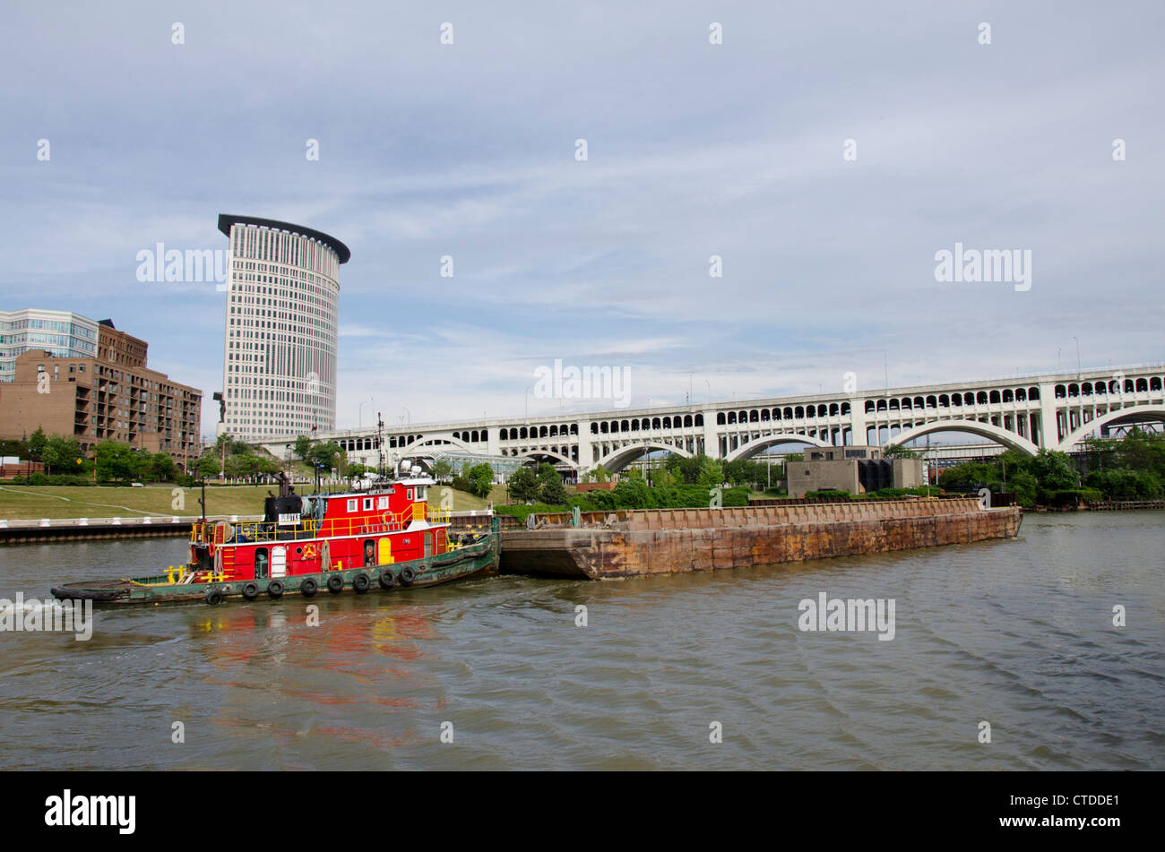 Ohio, Cleveland. Cuyahoga River waterfront with city skyline Stock ...