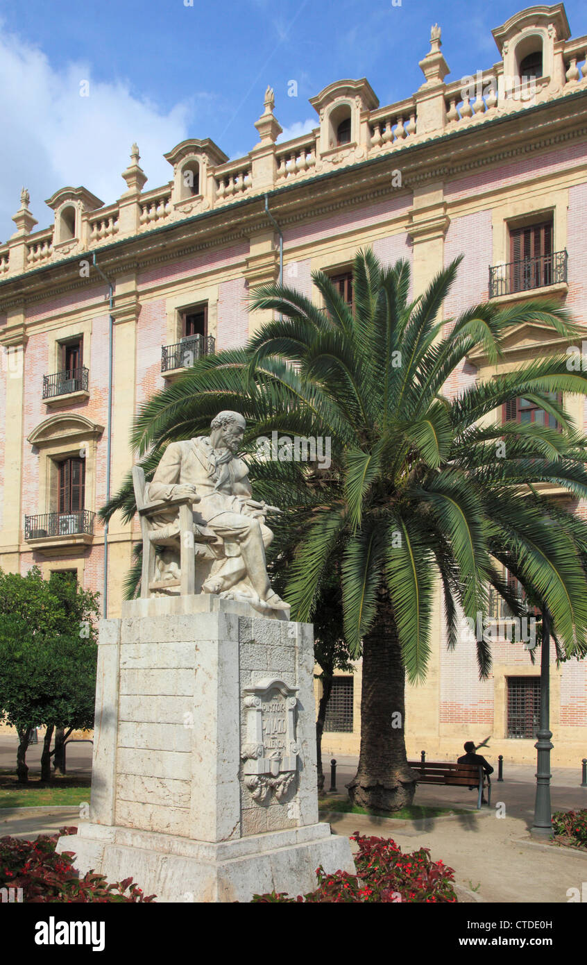 Spain, Valencia, painter Ignacio Pinazo statue Stock Photo - Alamy
