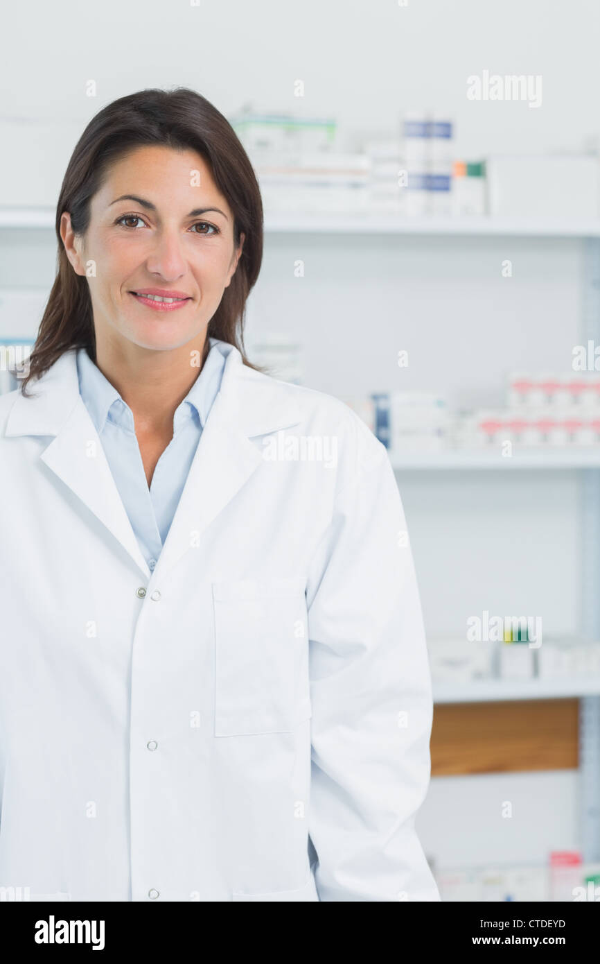 Female pharmacist standing in a pharmacy Stock Photo - Alamy