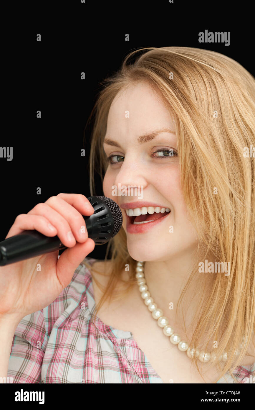 Long haired female singer hi-res stock photography and images - Alamy