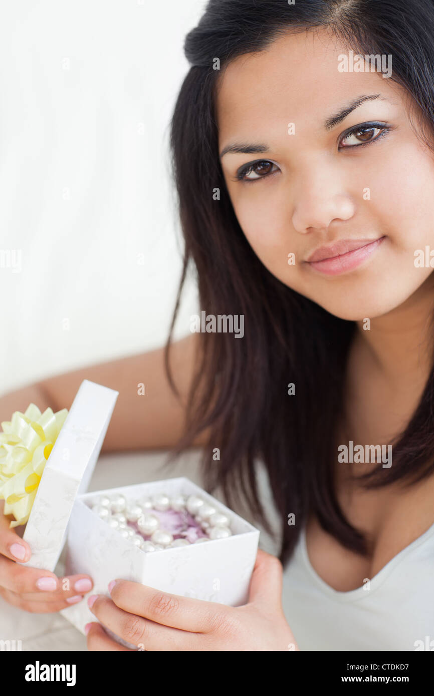 Open a gift hi-res stock photography and images - Alamy