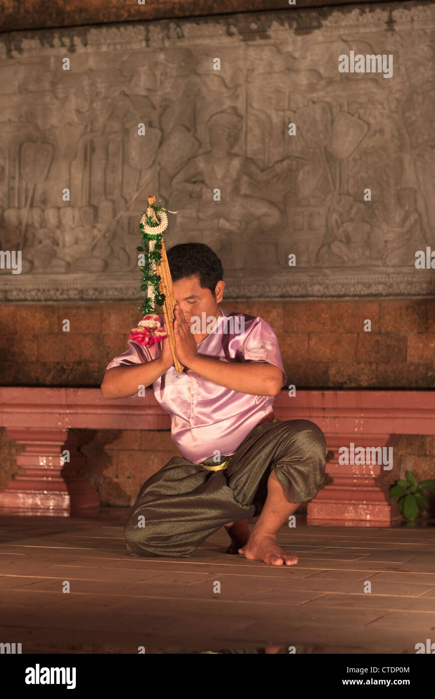 Apsara Cambodia Dance High Resolution Stock Photography and Images - Alamy