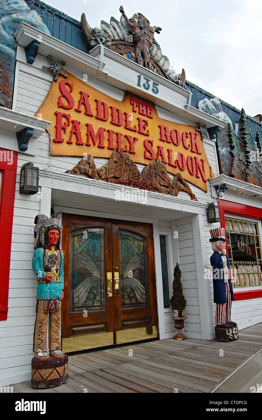 Indian saloon hi-res stock photography and images - Alamy