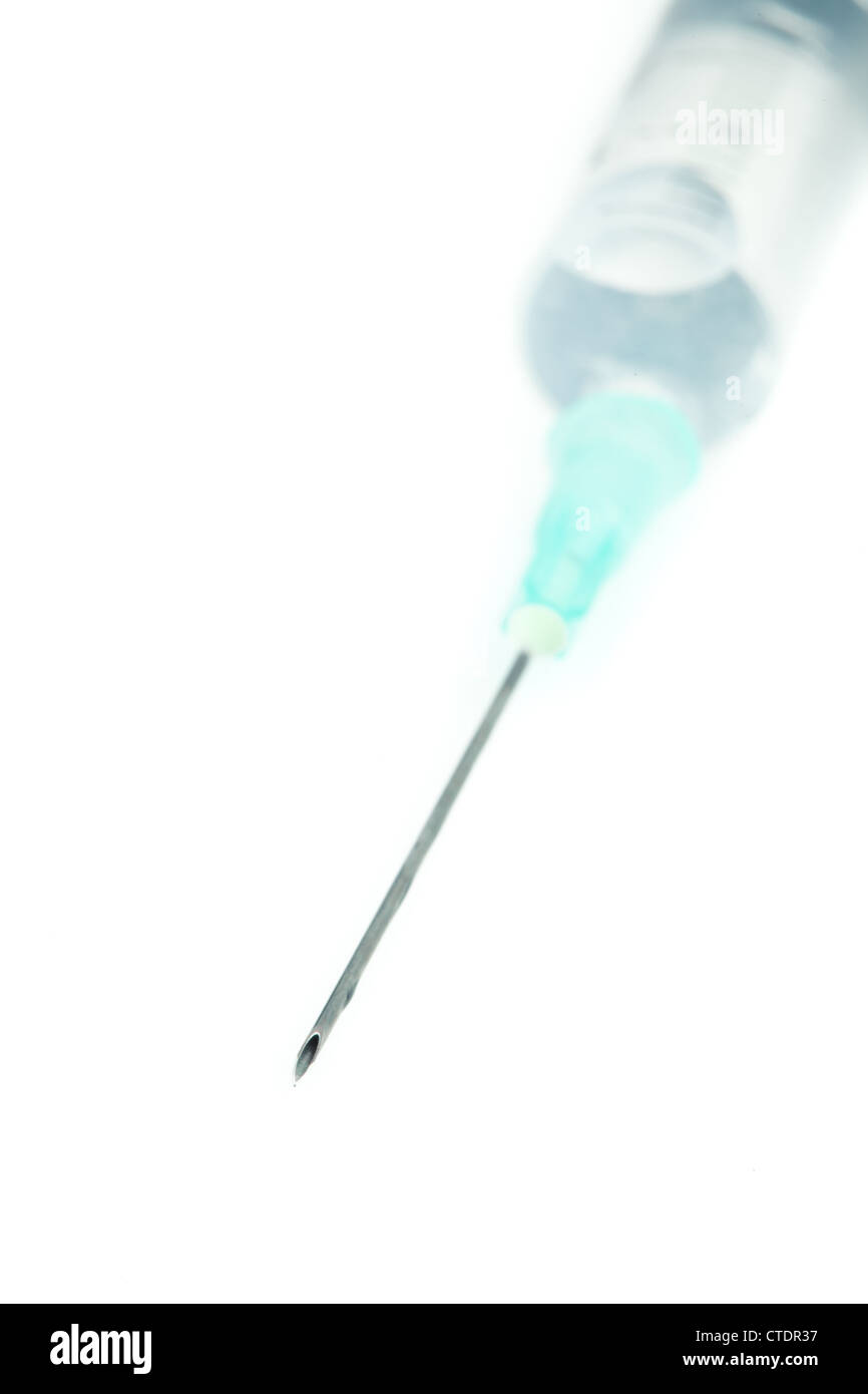 Syringe filled of liquid Stock Photo - Alamy