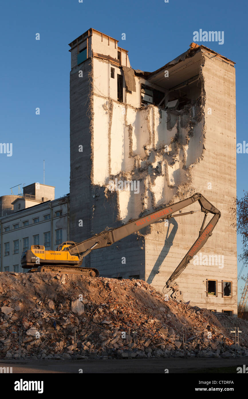 Grain storage building hi-res stock photography and images - Alamy