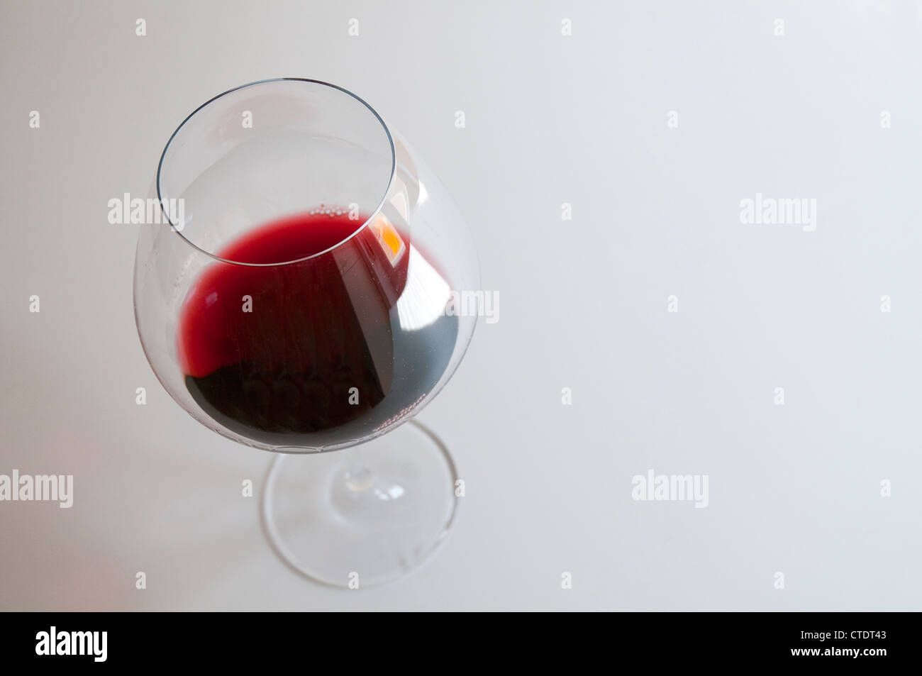 Red wine glass Stock Photo - Alamy