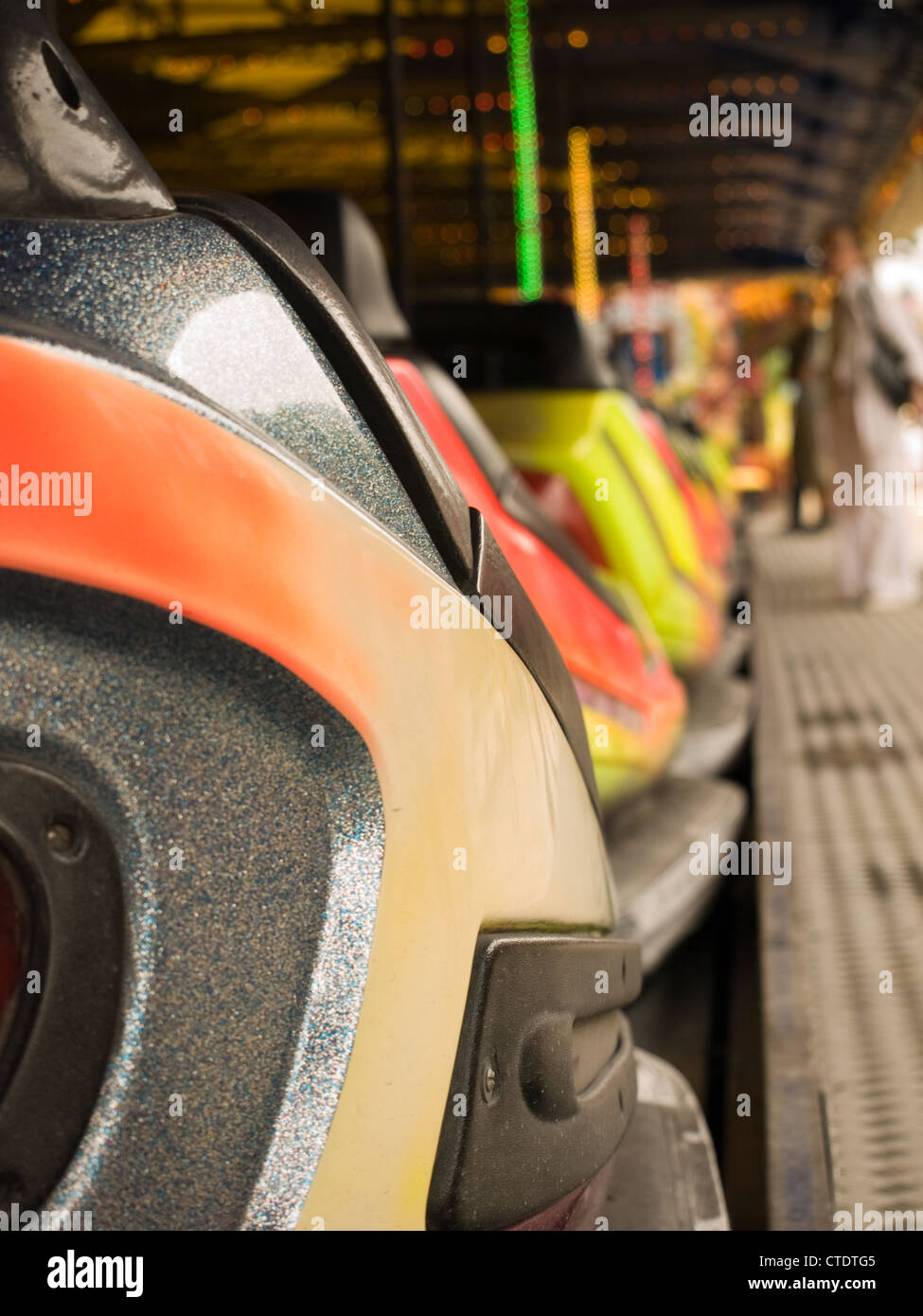 Funfair bumper cars hi-res stock photography and images - Alamy