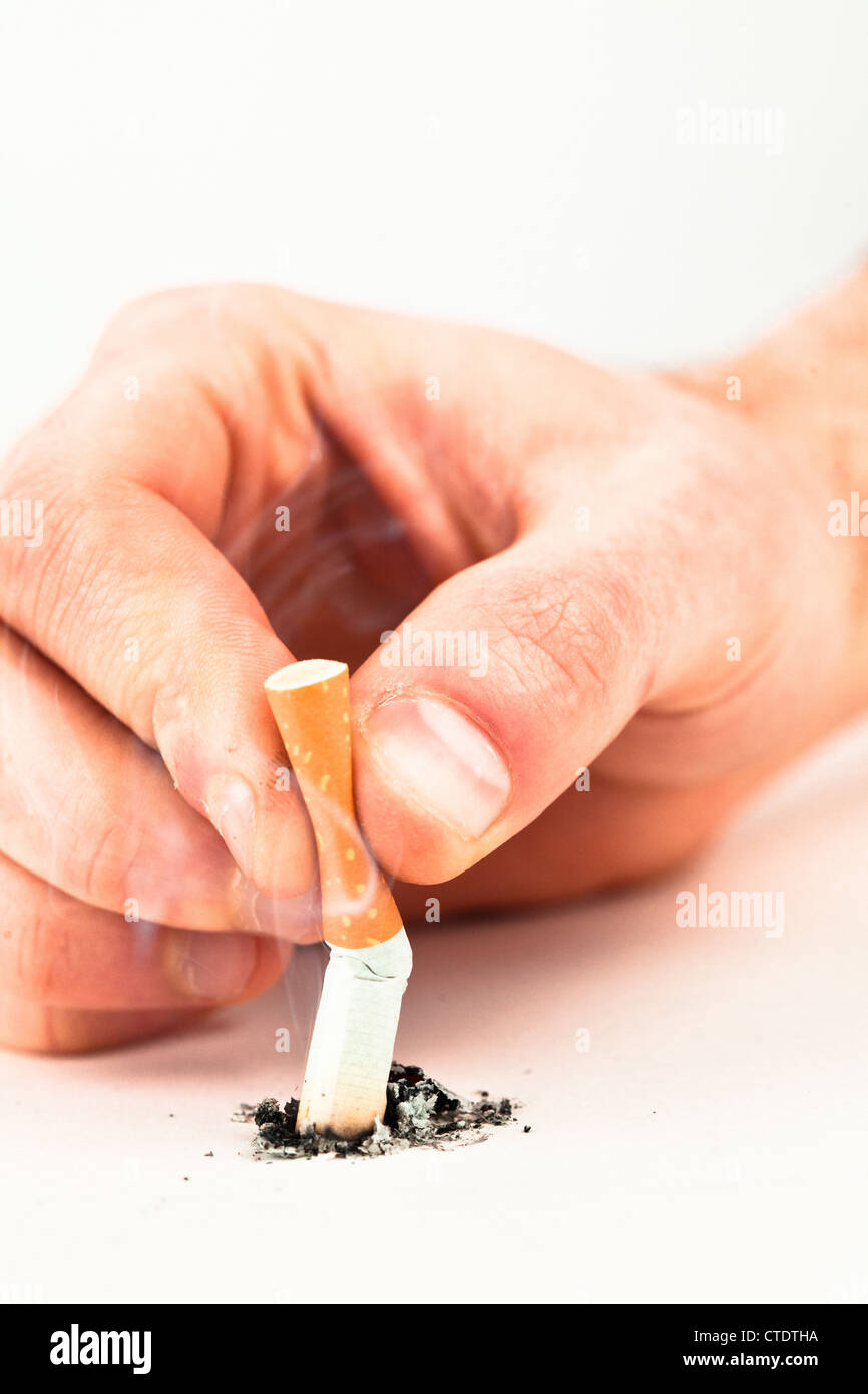 Cigarette crushing hi-res stock photography and images - Alamy