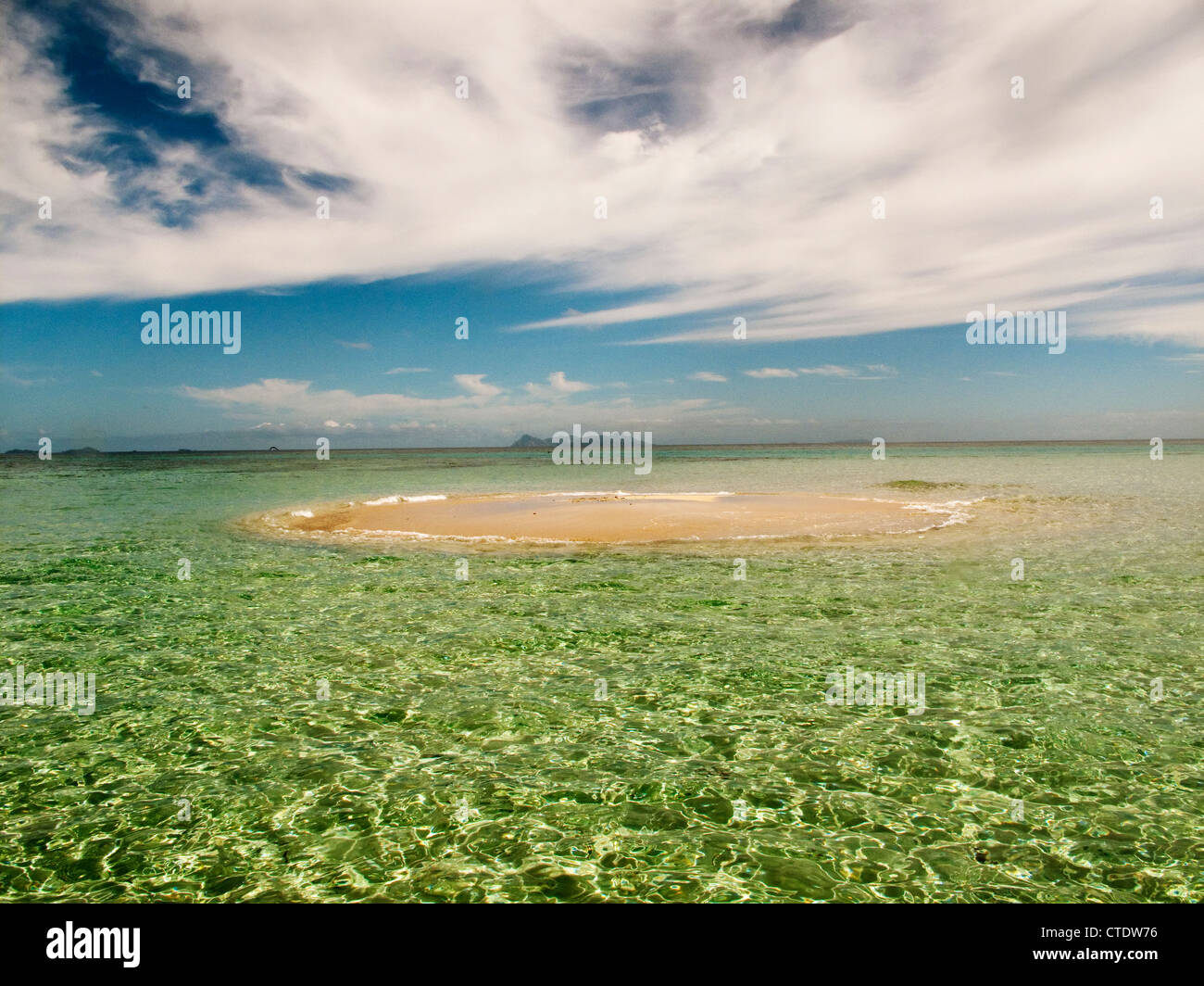 Sandbar hi-res stock photography and images - Alamy