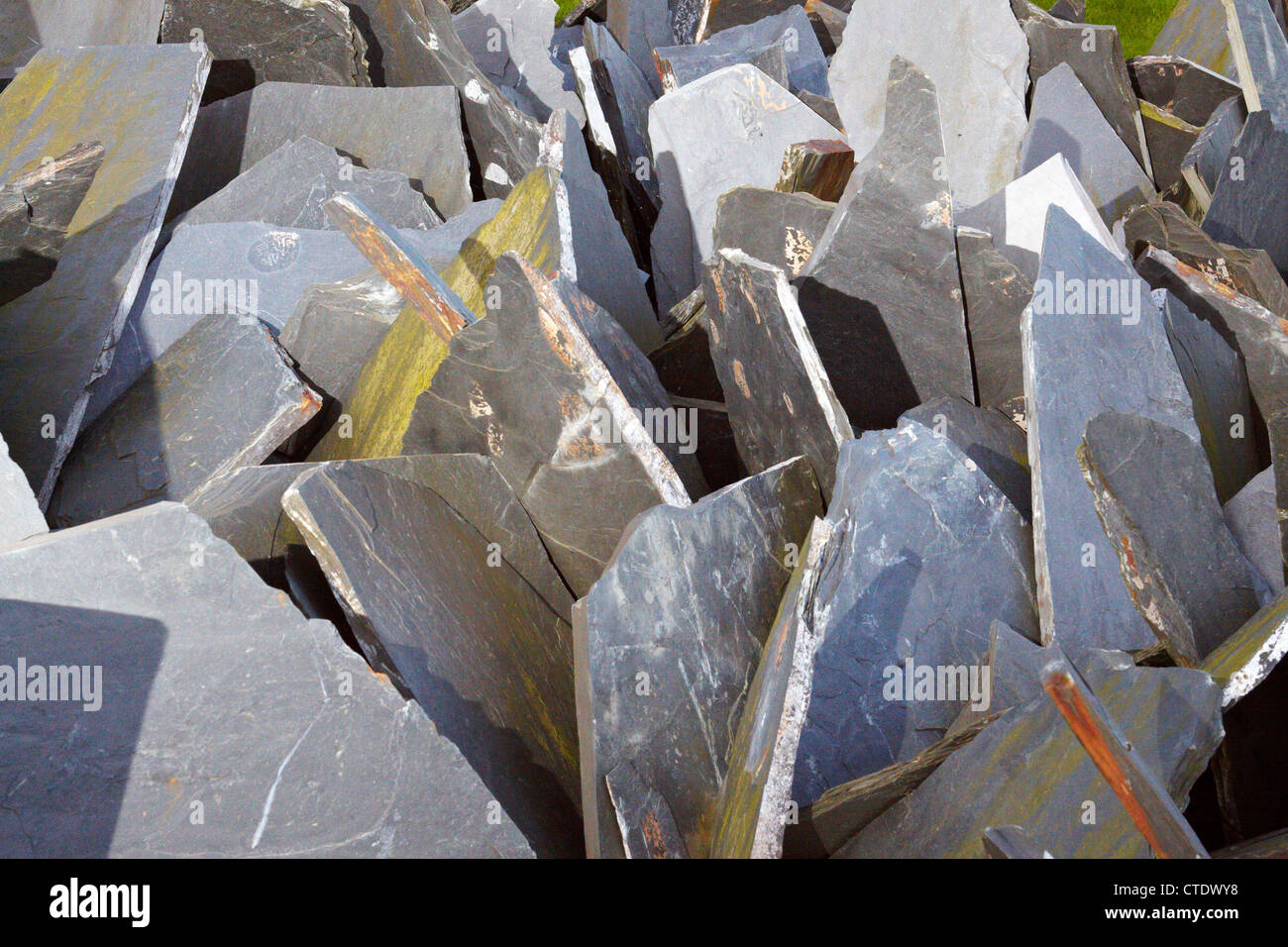 Broken rock garden hi-res stock photography and images - Alamy