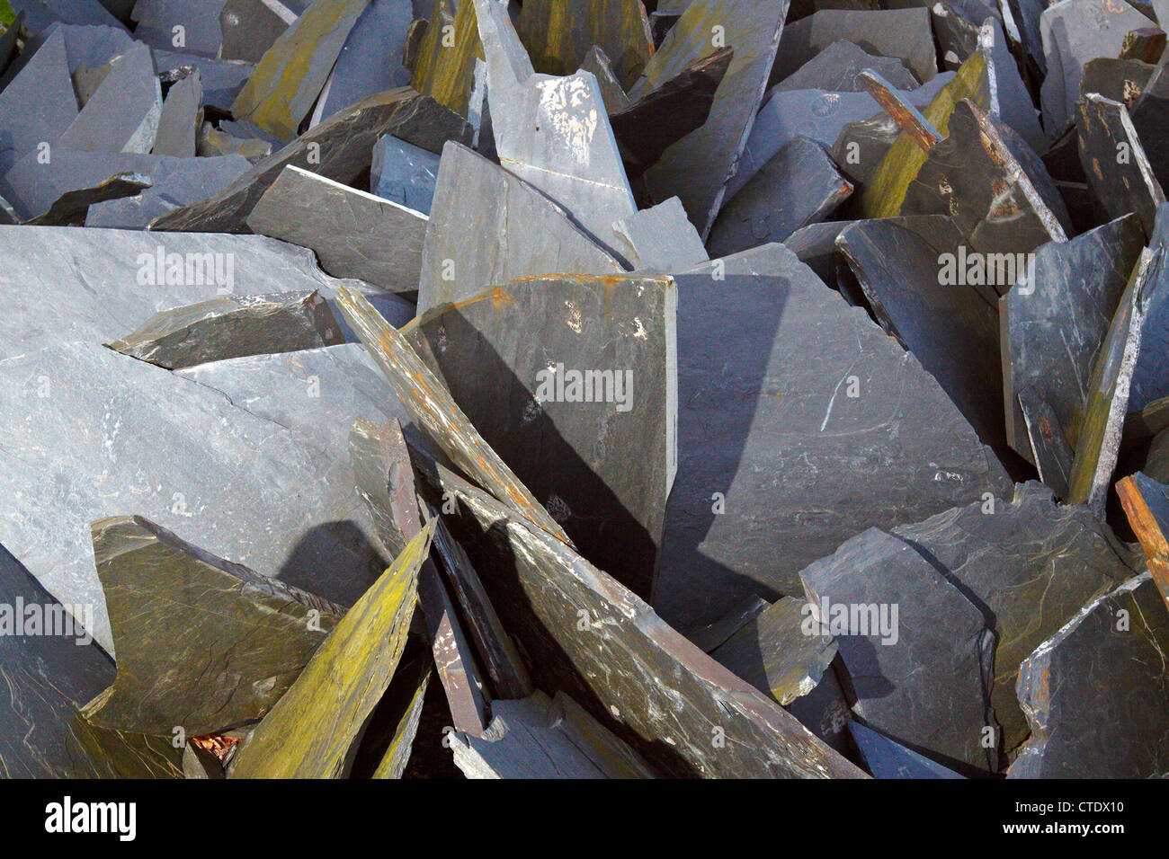 Broken Rocks High Resolution Stock Photography and Images - Alamy